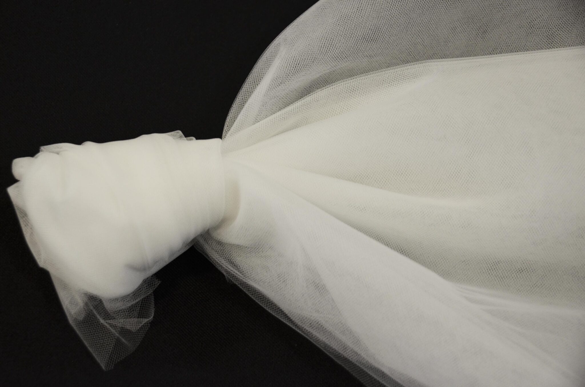 Tulle Fabric for DIY Veils, Wedding Decor, and Backdrops